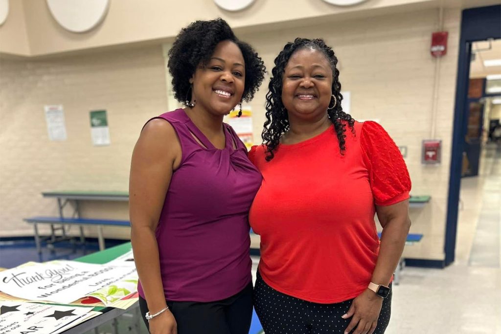 Local Folks: Monique Worthen - The Resident Community News Group, Inc ...